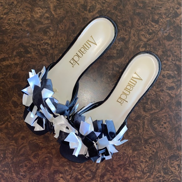 Amanda | Shoes | Amanda Black White Confetti Mules Size 65 | Poshmark
